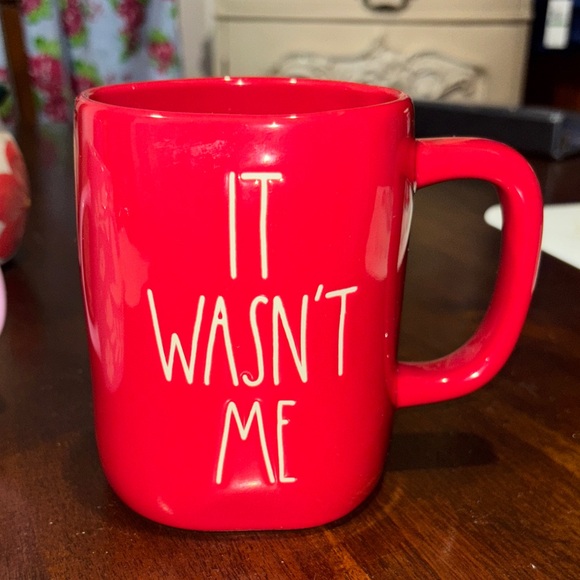 Rae Dunn | Dining | Rae Dunn Red It Wasnt Me Mug | Poshmark